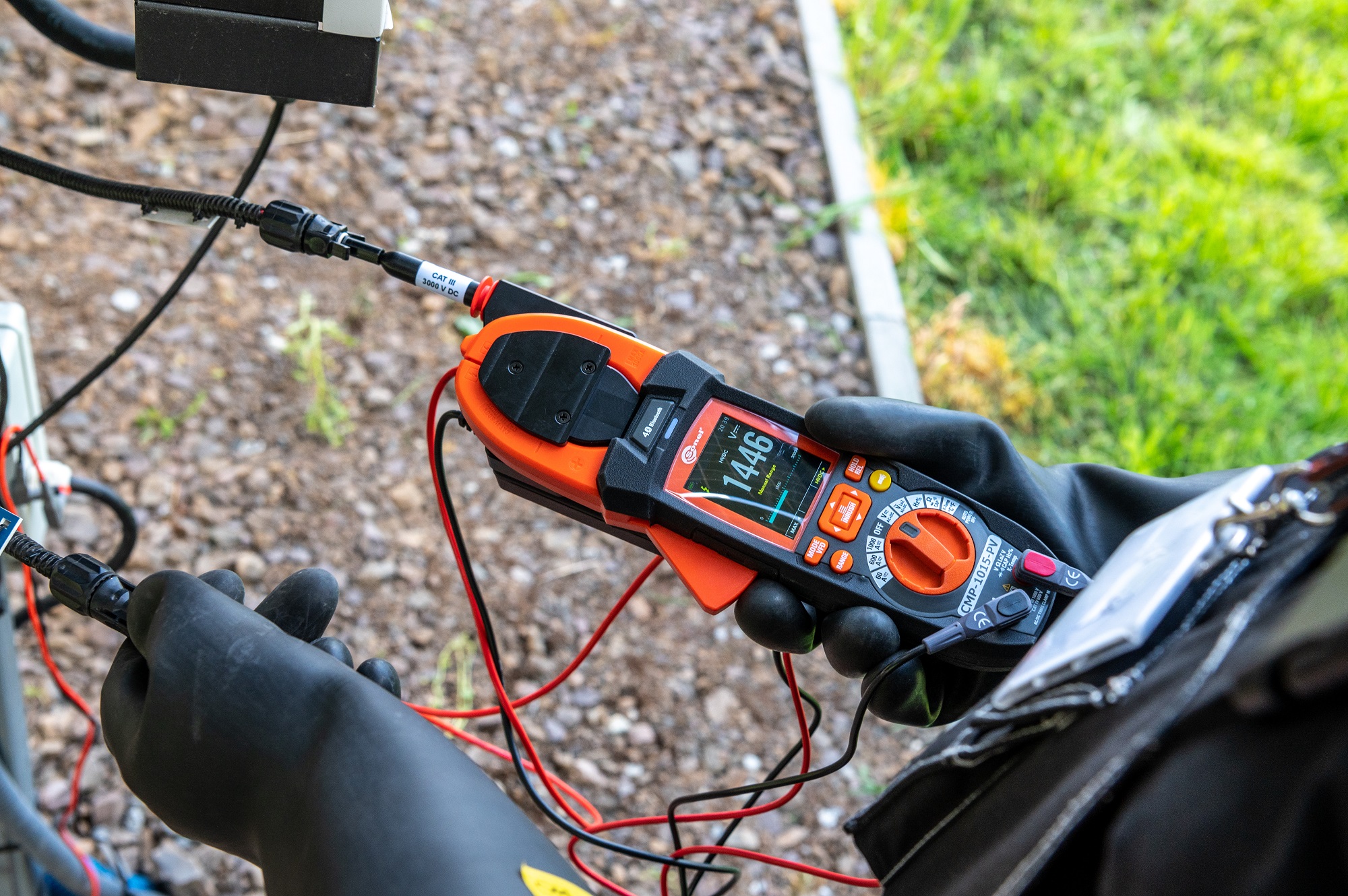 A new safety standard in DC voltage measurement - Sonel AHV-3 adapter ...