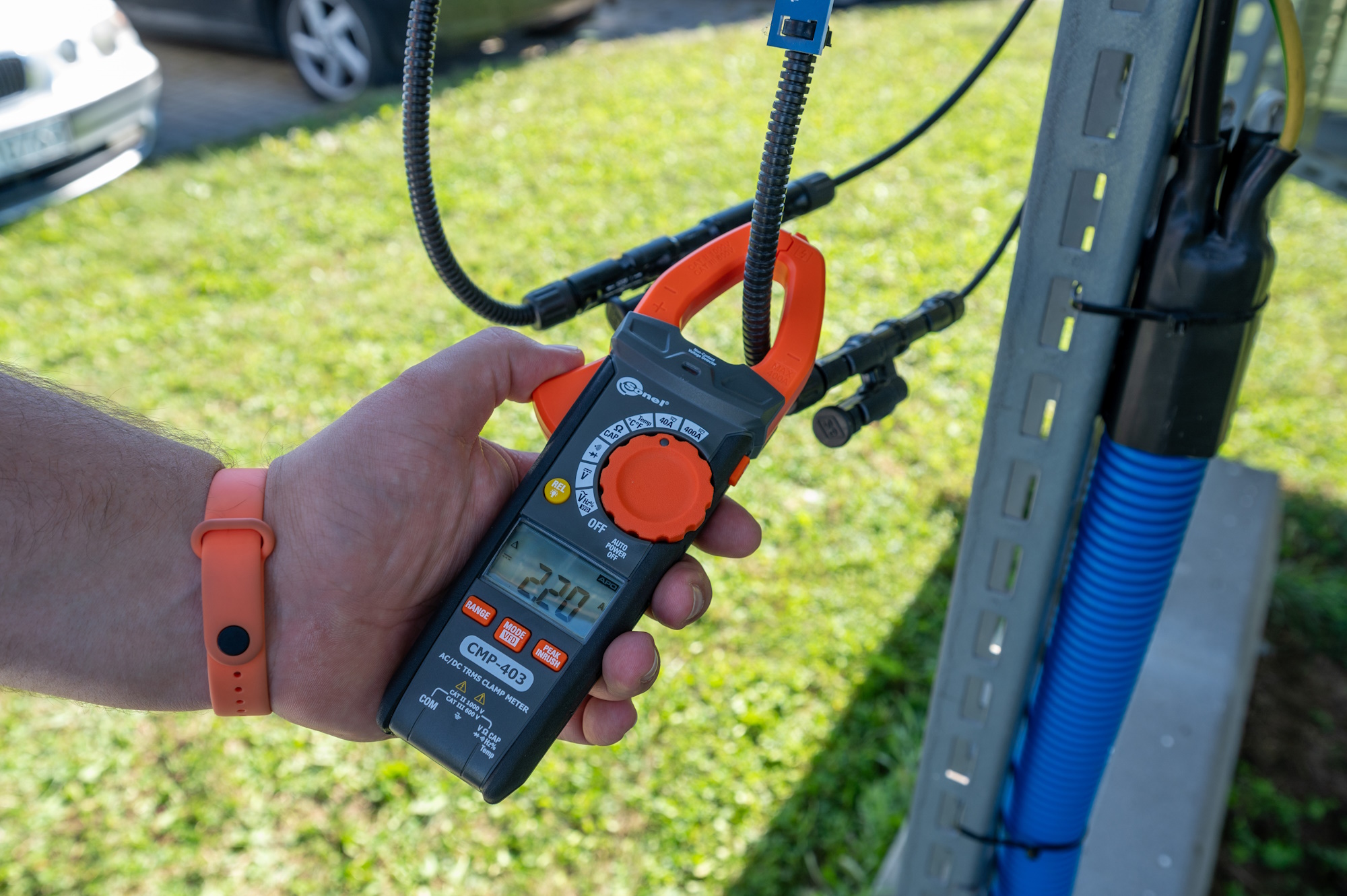 New generation of Sonel digital clamp meters - Sonel.sg
