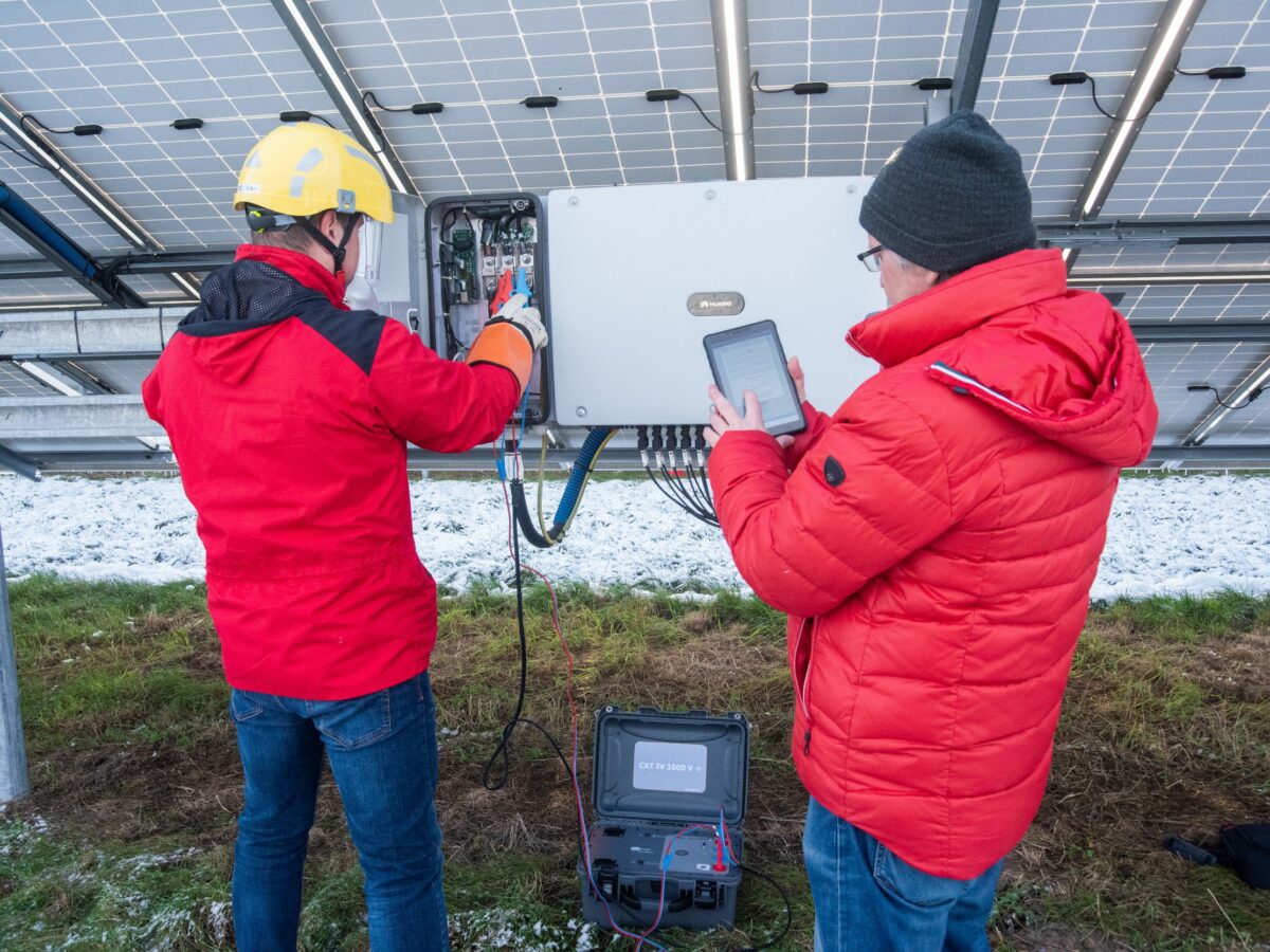 Measuring short circuit loop impedance at solar photovoltaic farms and ...